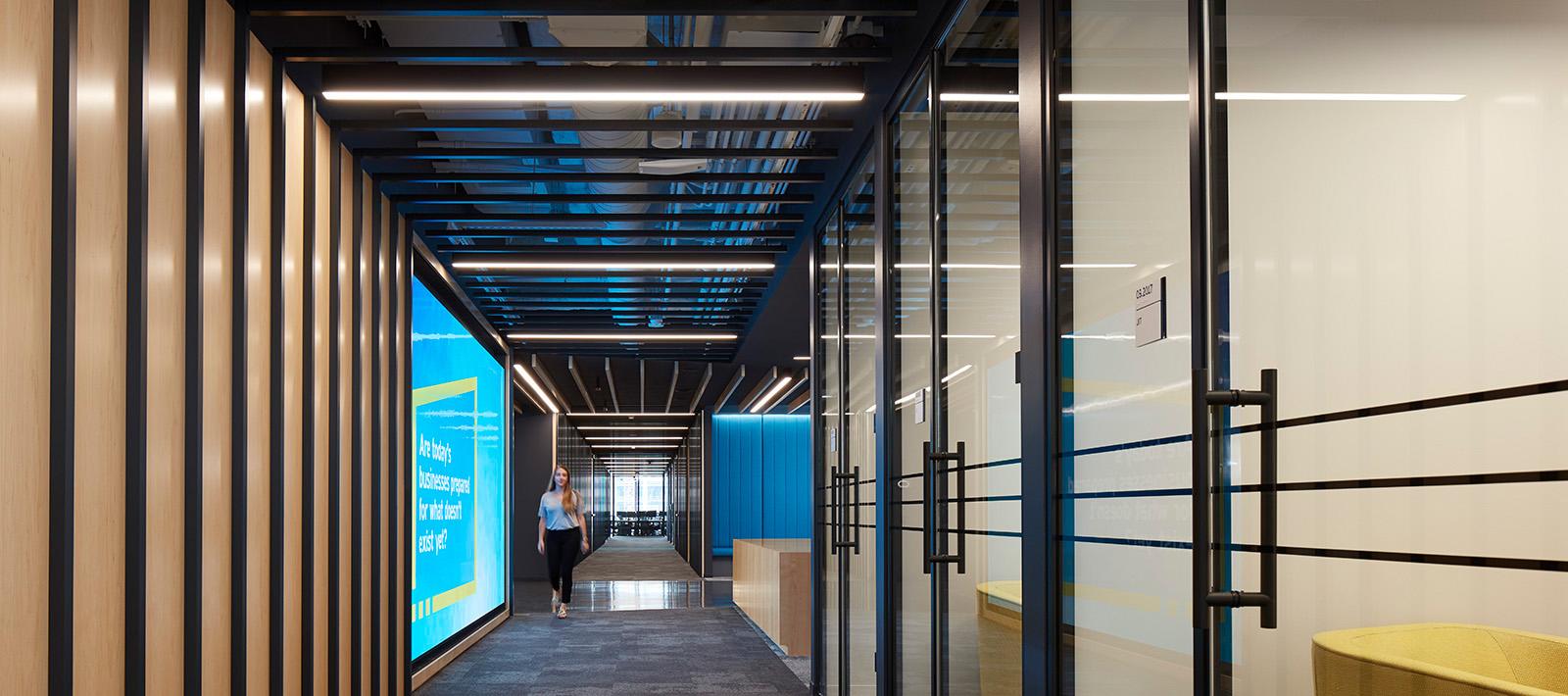 FSM2LS_EY_Wavespace_06.jpg | Focal Point Lights