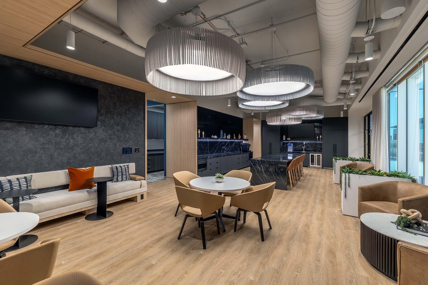 DLIA_crest_01.jpg | Focal Point Lights