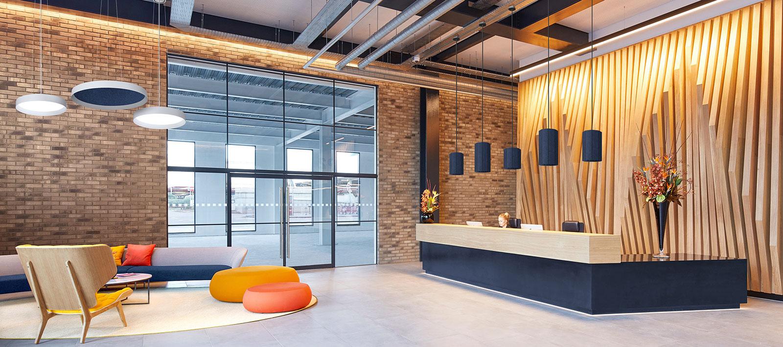 DZL_Zyl_lobby.jpg | Focal Point Lights